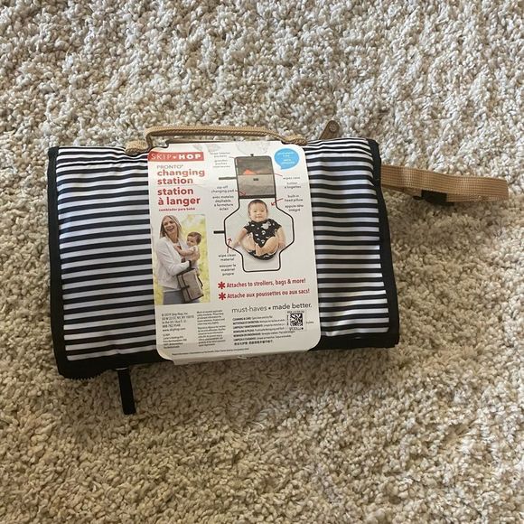 Skip Hop | Bags | Skiphop Travelchanging Padnwt | Poshmark
